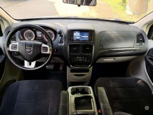 Pelēks Dodge Grand Caravan 2015 Kauņa, ar dzinēja tilpumu 3.60 L un nobraukumu 214 tūkst. km par 3500 €, foto 6 vietnē AUTOMOTO.COM.LV