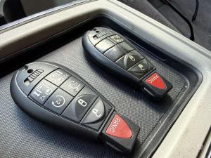 Pelēks Dodge Grand Caravan 2015 Kauņa, ar dzinēja tilpumu 3.60 L un nobraukumu 214 tūkst. km par 3500 €, foto 11 vietnē AUTOMOTO.COM.LV
