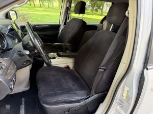 Pelēks Dodge Grand Caravan 2015 Kauņa, ar dzinēja tilpumu 3.60 L un nobraukumu 214 tūkst. km par 3500 €, foto 14 vietnē AUTOMOTO.COM.LV