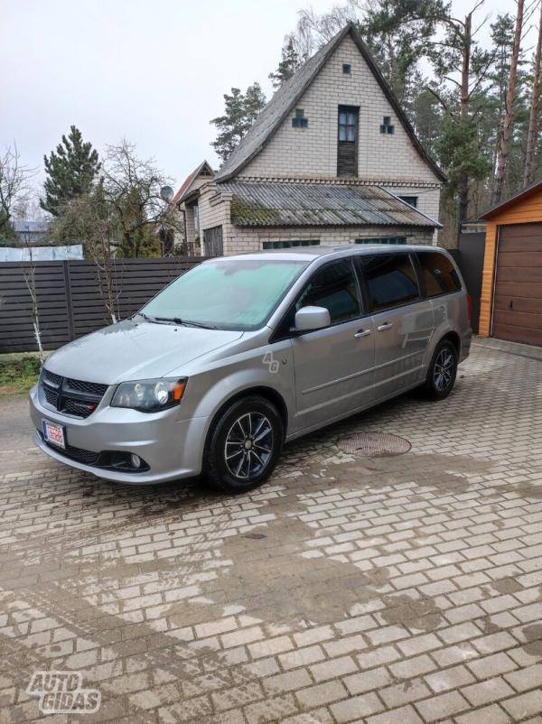Pelēks Dodge Grand Caravan 2016 Jonava, ar dzinēja tilpumu 3.60 L un nobraukumu 284 tūkst. km par 6950 €, foto 6 vietnē AUTOMOTO.COM.LV