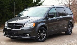Grey Dodge Grand Caravan 2017 in Petrikaiciai, with an engine capacity of 3.60 L and mileage of 185 thousand km for 10699 €, photo  on AUTOMOTO.COM.LV