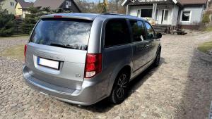 Grey Dodge Grand Caravan 2017 in Varena, with an engine capacity of 3.60 L and mileage of 199 thousand km for 8900 €, photo 6 on AUTOMOTO.COM.LV