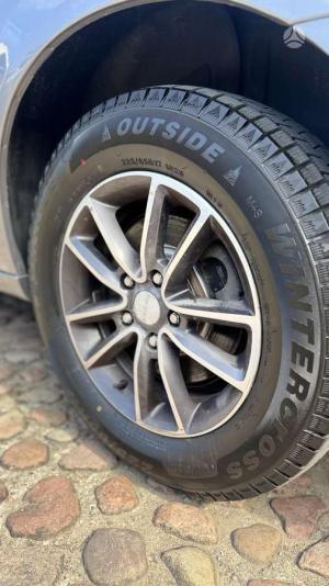 Grey Dodge Grand Caravan 2017 in Varena, with an engine capacity of 3.60 L and mileage of 199 thousand km for 8900 €, photo 21 on AUTOMOTO.COM.LV
