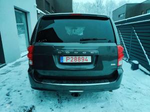 Grey Dodge Grand Caravan 2018 in Kaunas, with an engine capacity of 3.60 L and mileage of 270 thousand km for 9480 €, photo 5 on AUTOMOTO.COM.LV