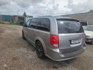 Pelēks Dodge Grand Caravan 2018 Klaipėda, ar dzinēja tilpumu 3.60 L un nobraukumu 206 tūkst. km par 9500 €, foto 5 vietnē AUTOMOTO.COM.LV