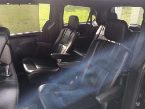 Pelēks Dodge Grand Caravan 2018 Kauņa, ar dzinēja tilpumu 3.60 L un nobraukumu 168 tūkst. km par 10700 €, foto 14 vietnē AUTOMOTO.COM.LV