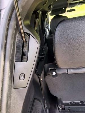 Pelēks Dodge Grand Caravan 2018 Kauņa, ar dzinēja tilpumu 3.60 L un nobraukumu 168 tūkst. km par 10700 €, foto 23 vietnē AUTOMOTO.COM.LV