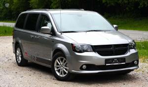 Grey Dodge Grand Caravan 2019 in Kretinga, with an engine capacity of 3.60 L and mileage of 185 thousand km for 10899 €, photo 7 on AUTOMOTO.COM.LV