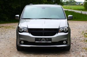 Pelēks Dodge Grand Caravan 2019 Petrikaičiai, ar dzinēja tilpumu 3.60 L un nobraukumu 185 tūkst. km par 10499 €, foto 3 vietnē AUTOMOTO.COM.LV