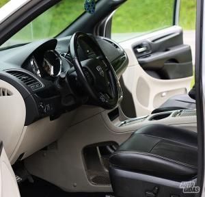Pelēks Dodge Grand Caravan 2019 Petrikaičiai, ar dzinēja tilpumu 3.60 L un nobraukumu 185 tūkst. km par 10499 €, foto 29 vietnē AUTOMOTO.COM.LV