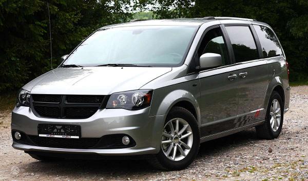 Grey Dodge Grand Caravan 2019 in Kretinga, with an engine capacity of 3.60 L and mileage of 185 thousand km for 10499 €, photo 6 on AUTOMOTO.COM.LV