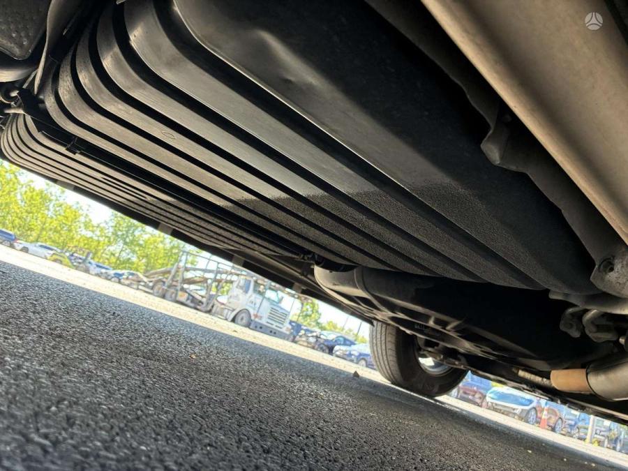 Pelēks Dodge Grand Caravan 2019 Šauļi, ar dzinēja tilpumu 3.60 L un nobraukumu 212 tūkst. km par 5600 €, foto 14 vietnē AUTOMOTO.COM.LV