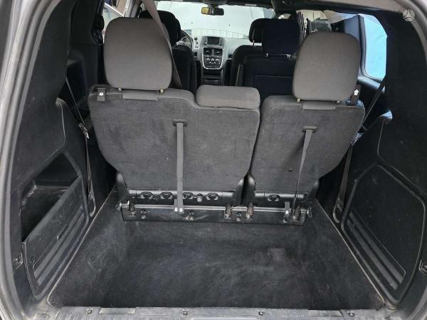 Pelēks Dodge Grand Caravan 2019 Šauļi, ar dzinēja tilpumu 0.00 L un nobraukumu 215 tūkst. km par 6800 €, foto 9 vietnē AUTOMOTO.COM.LV