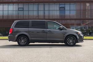 Pelēks Dodge Grand Caravan 2019 Klaipėda, ar dzinēja tilpumu 3.60 L un nobraukumu 158 tūkst. km par 12499 €, foto 9 vietnē AUTOMOTO.COM.LV