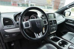 Pelēks Dodge Grand Caravan 2019 Klaipėda, ar dzinēja tilpumu 3.60 L un nobraukumu 158 tūkst. km par 12499 €, foto 18 vietnē AUTOMOTO.COM.LV