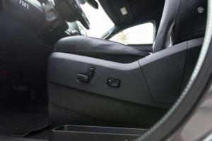Pelēks Dodge Grand Caravan 2019 Klaipėda, ar dzinēja tilpumu 3.60 L un nobraukumu 158 tūkst. km par 12499 €, foto 19 vietnē AUTOMOTO.COM.LV