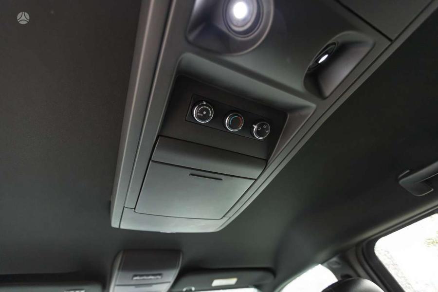 Pelēks Dodge Grand Caravan 2019 Klaipėda, ar dzinēja tilpumu 3.60 L un nobraukumu 158 tūkst. km par 12499 €, foto 29 vietnē AUTOMOTO.COM.LV