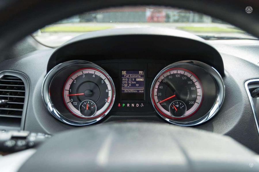 Grey Dodge Grand Caravan 2019 in Klaipeda, with an engine capacity of 3.60 L and mileage of 158 thousand km for 12499 €, photo 21 on AUTOMOTO.COM.LV