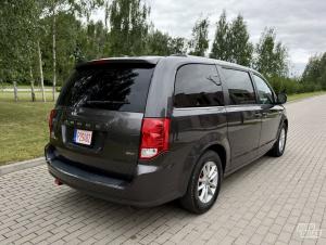 Серый Додж Гранд Караван 2020 в Шяуляй, объемом двигателя 3.60 л и пробегом 210 тыс. км за 11500 €, фото 9 на AUTOMOTO.COM.LV
