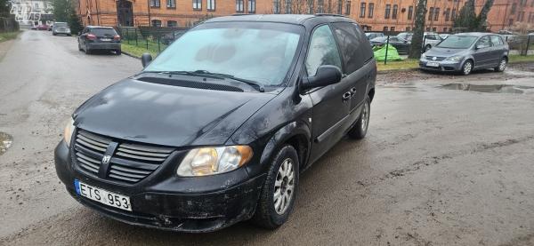 Dodge Grand Caravan 2004 in Kaunas, with an engine capacity of 3.30 L and mileage of 285 thousand km for 750 €, photo 2 on AUTOMOTO.COM.LV