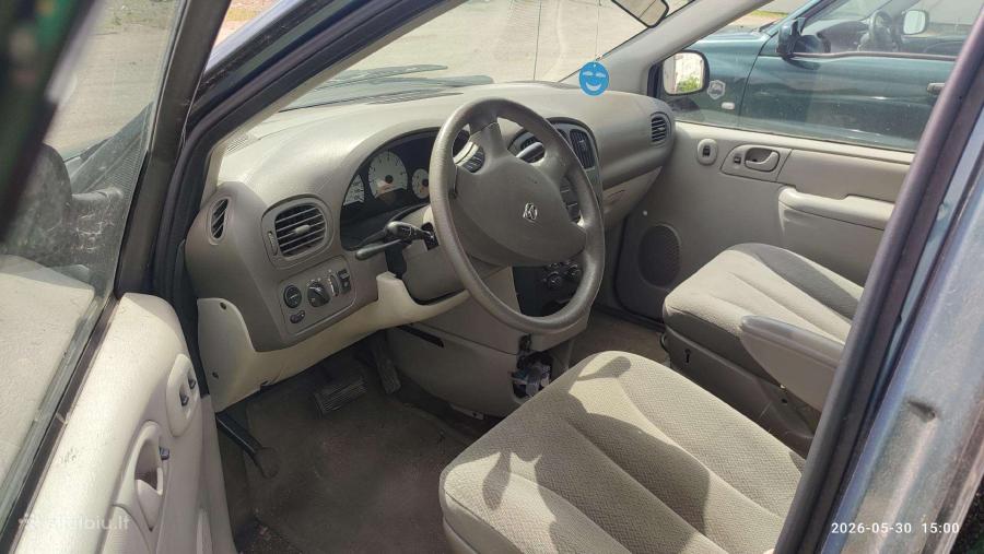 Dodge Grand Caravan 2005 in Pasvalys, with an engine capacity of 3.30 L and mileage of 270 thousand km for 850 €, photo 5 on AUTOMOTO.COM.LV