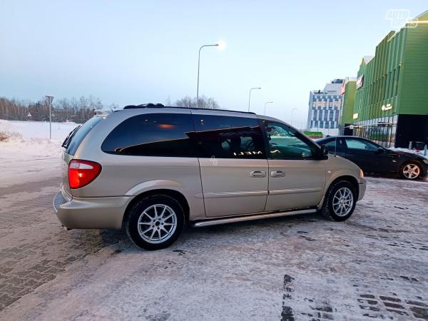 Dodge Grand Caravan 2006 in Marijampole, with an engine capacity of 3.80 L and mileage of 238 thousand km for 1100 €, photo 1 on AUTOMOTO.COM.LV