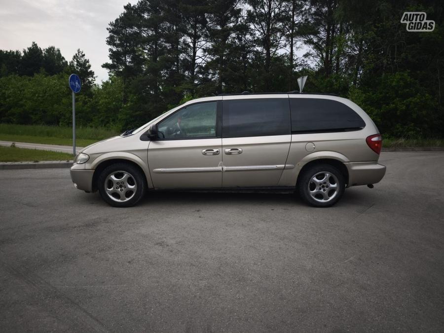 Dodge Grand Caravan 2006 in Siauliai, with an engine capacity of 3.80 L and mileage of 200 thousand km for 900 €, photo 3 on AUTOMOTO.COM.LV