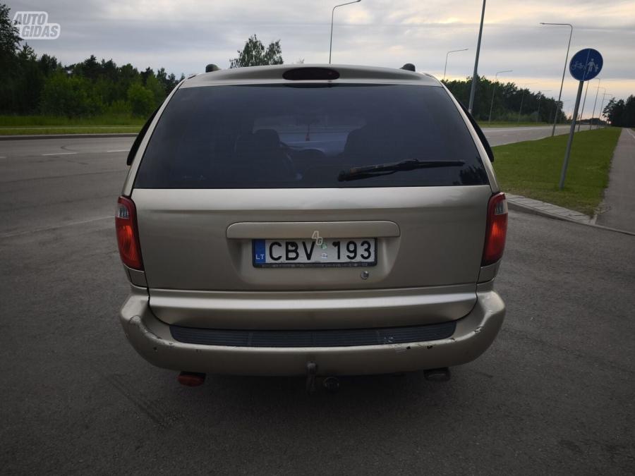 Dodge Grand Caravan 2006 in Siauliai, with an engine capacity of 3.80 L and mileage of 200 thousand km for 900 €, photo 5 on AUTOMOTO.COM.LV