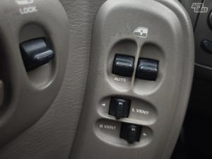 Dodge Grand Caravan 2006 in Siauliai, with an engine capacity of 3.80 L and mileage of 200 thousand km for 900 €, photo 15 on AUTOMOTO.COM.LV