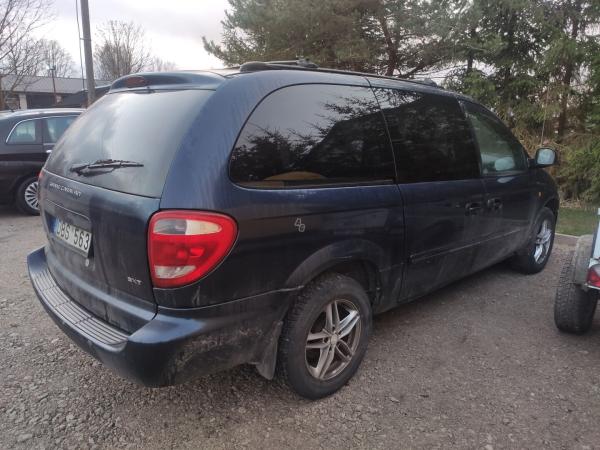 Dodge Grand Caravan 2008 in Siauliai, with an engine capacity of 3.80 L and mileage of 178 thousand km for 750 €, photo 4 on AUTOMOTO.COM.LV