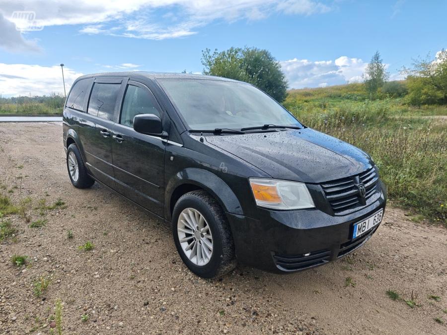 Dodge Grand Caravan 2009 in Vilnius, with an engine capacity of 3.30 L and mileage of 265 thousand km for 2500 €, photo 6 on AUTOMOTO.COM.LV
