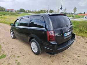 Dodge Grand Caravan 2009 in Vilnius, with an engine capacity of 3.30 L and mileage of 265 thousand km for 2500 €, photo 8 on AUTOMOTO.COM.LV