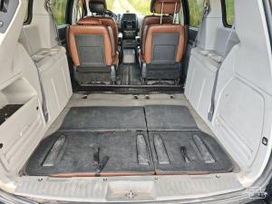 Dodge Grand Caravan 2009 in Vilnius, with an engine capacity of 3.30 L and mileage of 265 thousand km for 2500 €, photo 11 on AUTOMOTO.COM.LV