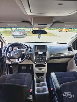 Dodge Grand Caravan 2011 in Kaunas, with an engine capacity of 3.60 L and mileage of 365 thousand km for 2200 €, photo 5 on AUTOMOTO.COM.LV