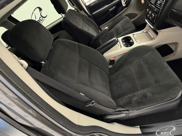 Dodge Grand Caravan 2015 Viļņa, ar dzinēja tilpumu 3.60 L un nobraukumu 164 tūkst. km par 5500 €, foto 5 vietnē AUTOMOTO.COM.LV
