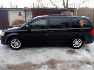 Dodge Grand Caravan 2015 in Vilnius, with an engine capacity of 3.60 L and mileage of 416 thousand km for 4000 €, photo 2 on AUTOMOTO.COM.LV