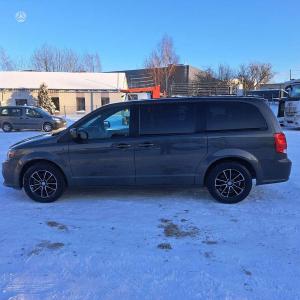 Dodge Grand Caravan 2018 in Siauliai, with an engine capacity of 3.60 L and mileage of 228 thousand km for 8950 €, photo 7 on AUTOMOTO.COM.LV