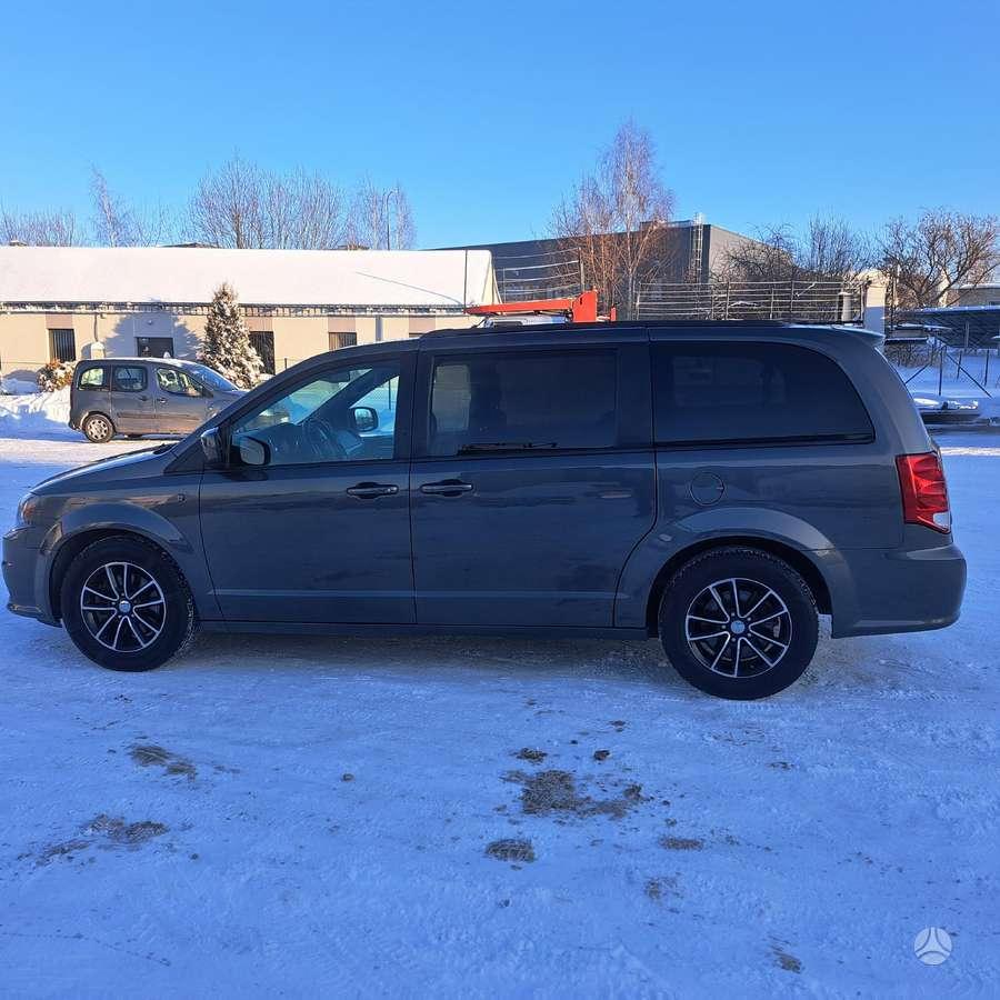 Dodge Grand Caravan 2018 Šauļi, ar dzinēja tilpumu 3.60 L un nobraukumu 231 tūkst. km par 8950 €, foto 7 vietnē AUTOMOTO.COM.LV
