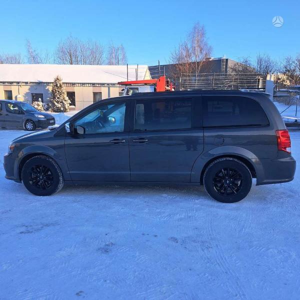 Dodge Grand Caravan 2019 in Siauliai, with an engine capacity of 3.60 L and mileage of 204 thousand km for 10850 €, photo 7 on AUTOMOTO.COM.LV