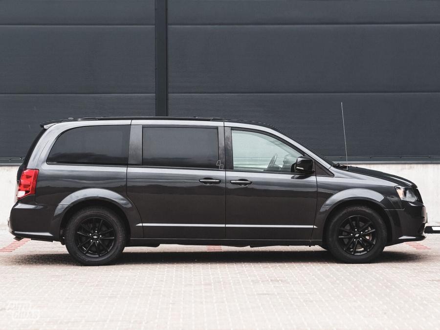 Dodge Grand Caravan 2019 Šauļi, ar dzinēja tilpumu 3.60 L un nobraukumu 234 tūkst. km par 9700 €, foto 5 vietnē AUTOMOTO.COM.LV