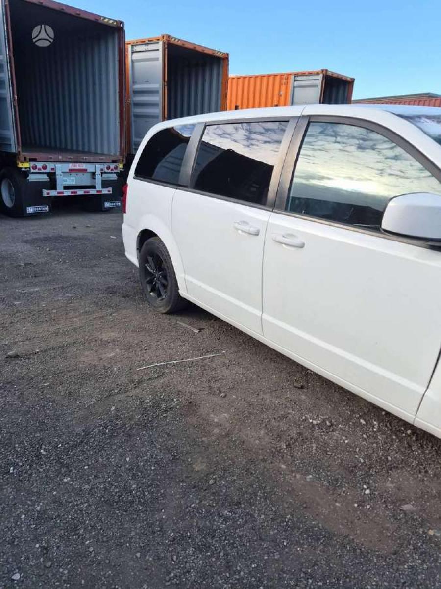 Dodge Grand Caravan 2020 Šauļi, ar dzinēja tilpumu 3.60 L un nobraukumu 129 tūkst. km par 5500 €, foto 3 vietnē AUTOMOTO.COM.LV