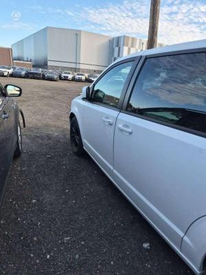 Dodge Grand Caravan 2020 Šauļi, ar dzinēja tilpumu 3.60 L un nobraukumu 129 tūkst. km par 5500 €, foto 4 vietnē AUTOMOTO.COM.LV