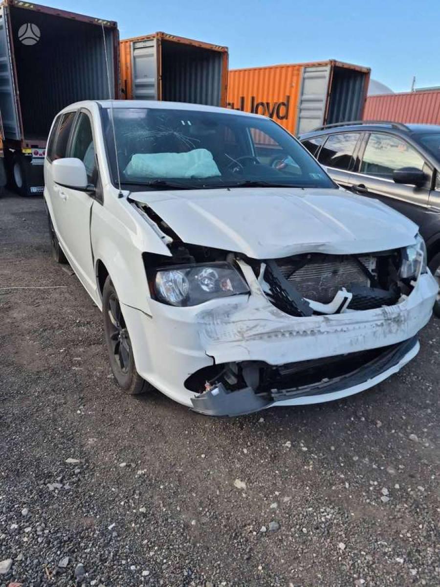 Dodge Grand Caravan 2020 Šauļi, ar dzinēja tilpumu 3.60 L un nobraukumu 129 tūkst. km par 5500 €, foto 17 vietnē AUTOMOTO.COM.LV