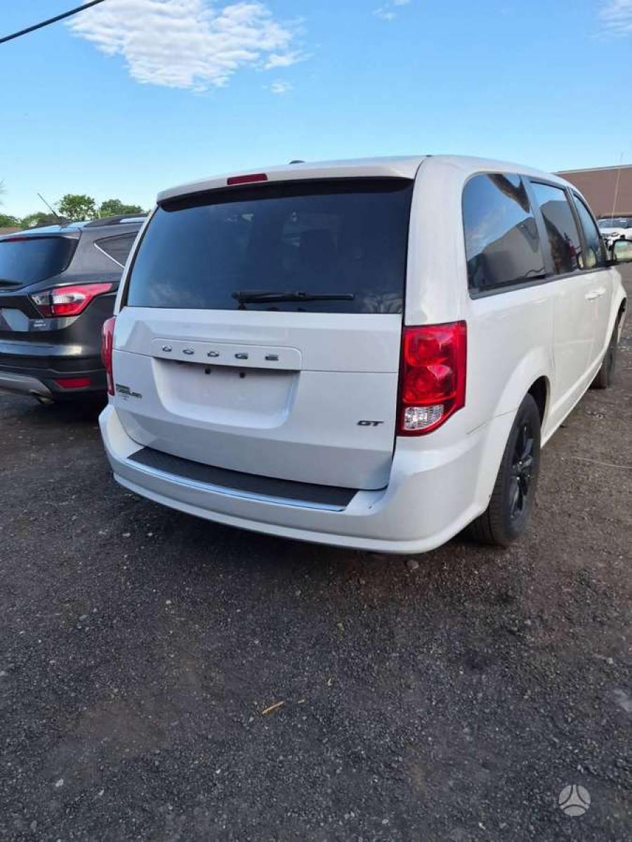 Dodge Grand Caravan 2020 Šauļi, ar dzinēja tilpumu 3.60 L un nobraukumu 129 tūkst. km par 5500 €, foto 27 vietnē AUTOMOTO.COM.LV