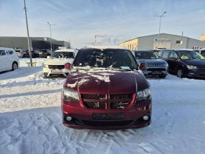 Sarkans Dodge Grand Caravan 2019 Šauļi, ar dzinēja tilpumu 3.60 L un nobraukumu 220 tūkst. km par 11800 €, foto 3 vietnē AUTOMOTO.COM.LV