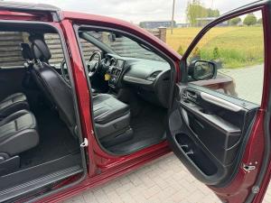 Красный Додж Гранд Караван 2019 в Шяуляй, объемом двигателя 3.60 л и пробегом 250 тыс. км за 8850 €, фото 15 на AUTOMOTO.COM.LV
