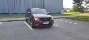 Red Dodge Grand Caravan 2019 in Kaunas, with an engine capacity of 3.60 L and mileage of 168 thousand km for 12500 €, photo 4 on AUTOMOTO.COM.LV