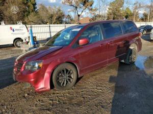 Red Dodge Grand Caravan 2020 in Kaunas, with an engine capacity of 3.60 L and mileage of 160 thousand km for 7000 €, photo 3 on AUTOMOTO.COM.LV