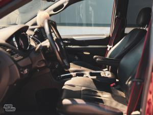 Violet Dodge Grand Caravan 2017 in Siauliai, with an engine capacity of 3.60 L and mileage of 245 thousand km for 9599 €, photo 15 on AUTOMOTO.COM.LV