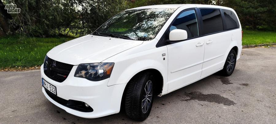 Balts Dodge Grand Caravan 2014 Marijampole, ar dzinēja tilpumu 3.60 L un nobraukumu 182 tūkst. km par 7500 €, foto 4 vietnē AUTOMOTO.COM.LV
